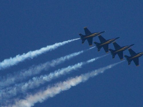 Best Places to See the Blue Angels in Seattle - Gee Walcon
